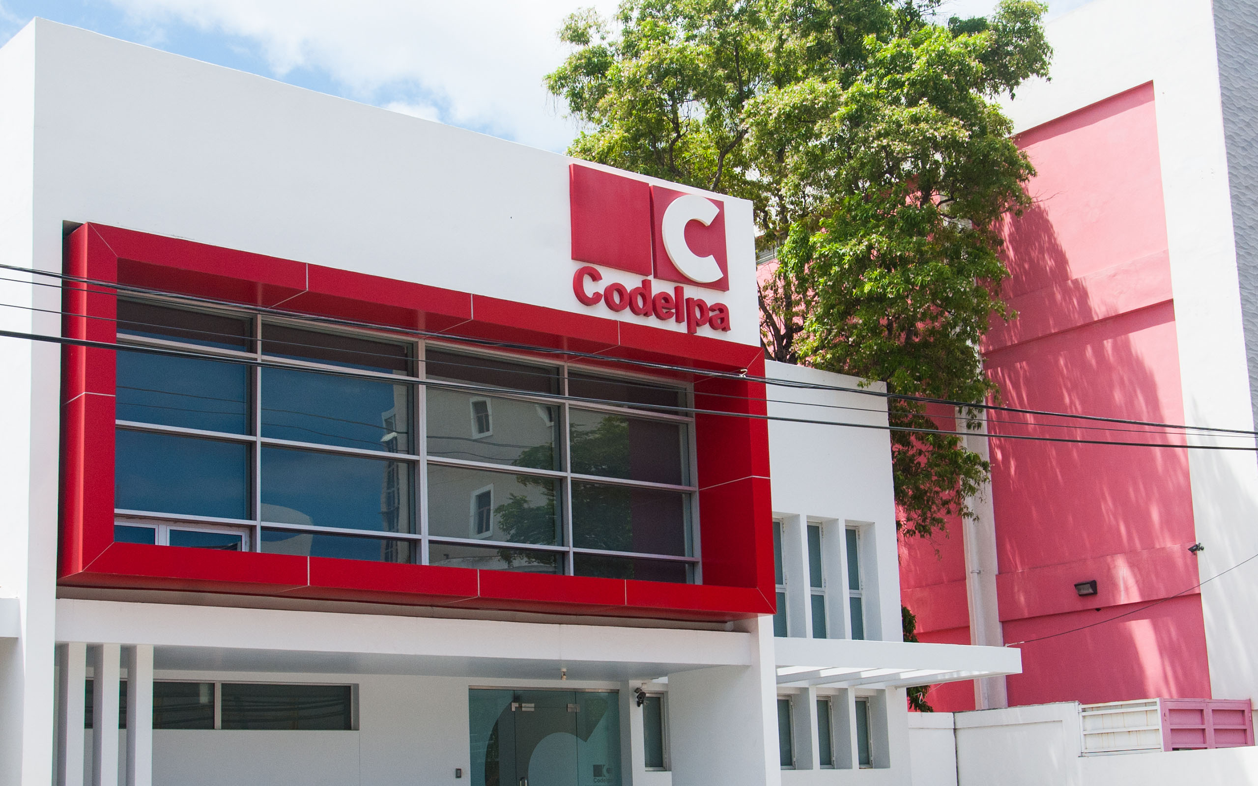 Codelpa • 🎩 Lord Signs | Líderes en Fabricación de Letreros