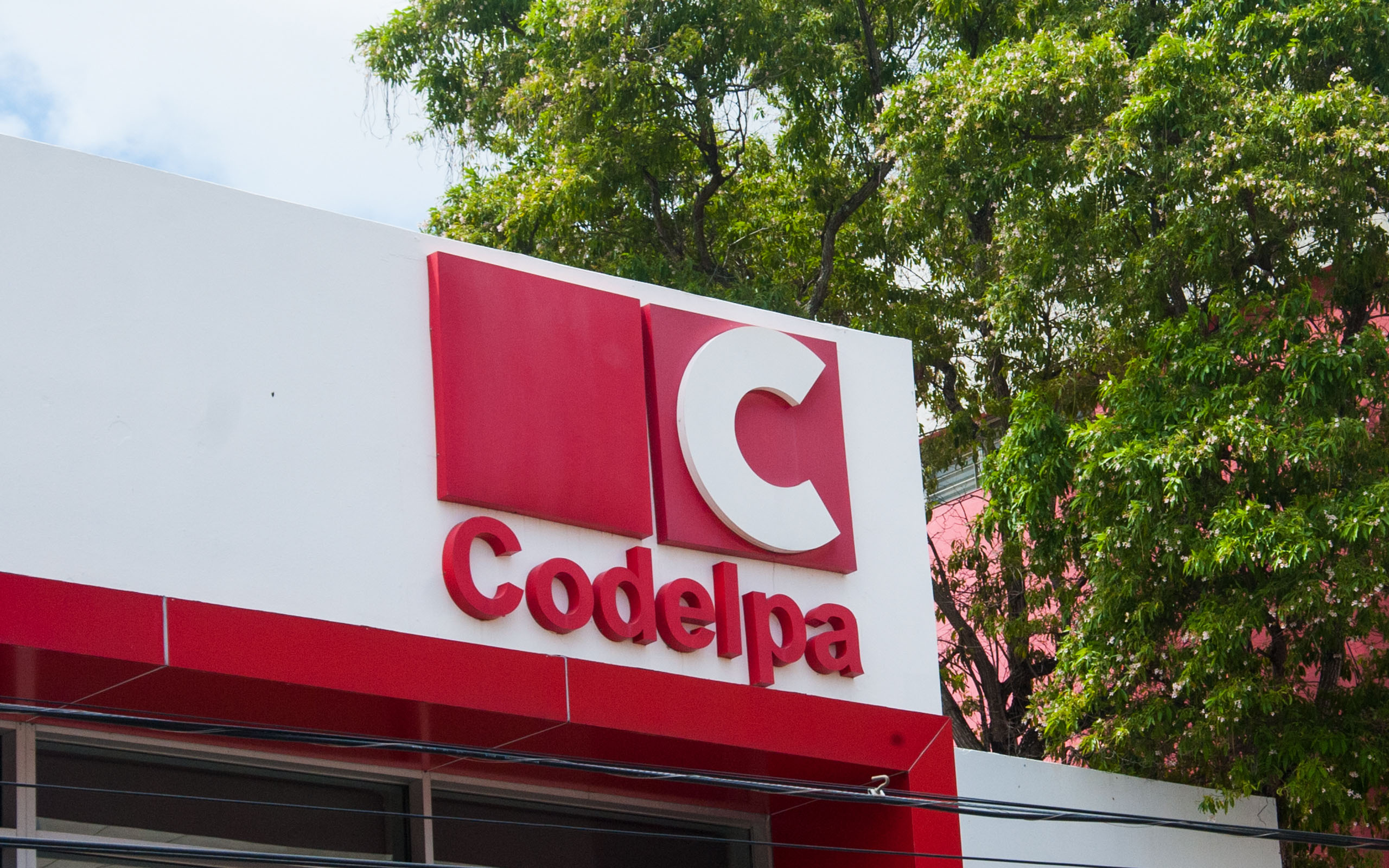 Codelpa • 🎩 Lord Signs | Líderes en Fabricación de Letreros