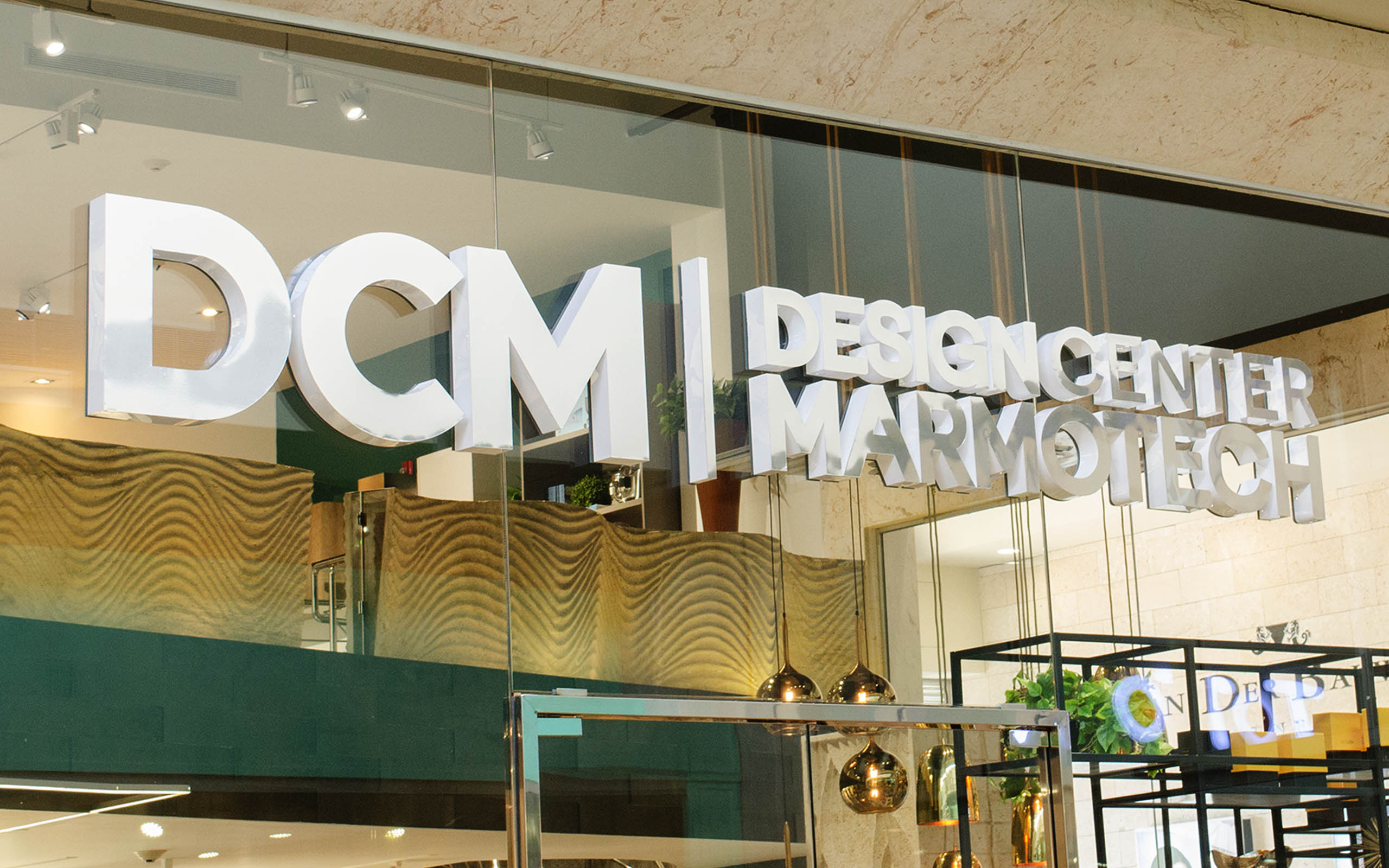 DCM (Design Center Marmotech) | Sucursal Blue Mall Punta Cana • 🎩 Lord ...